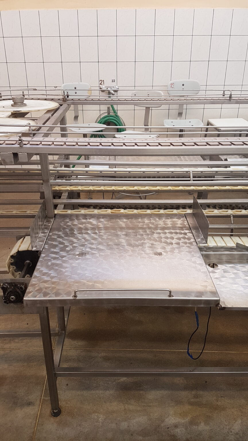 Manual packing line – Faguri