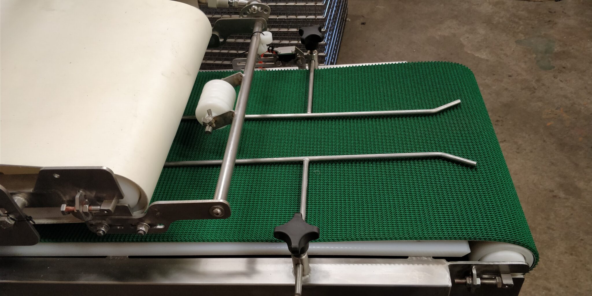 Plastic lid closer – Faguri